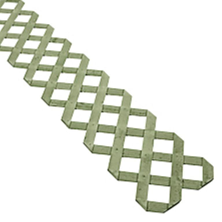2'x8' 2-5/8" Green Unframed Pressure Treated Lattice | Home Hardware